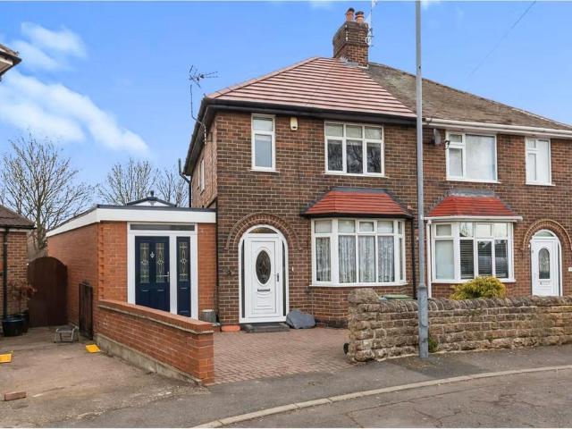 3 bedroom semi detached house for sale