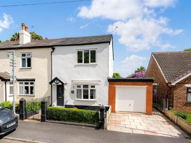 3 bedroom semi detached house for sale