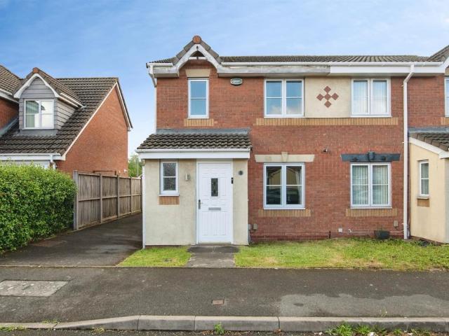 3 bedroom semi detached house for sale