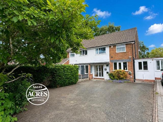 3 bedroom semi detached house for sale
