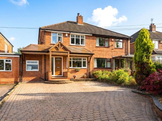 3 bedroom semi detached house for sale
