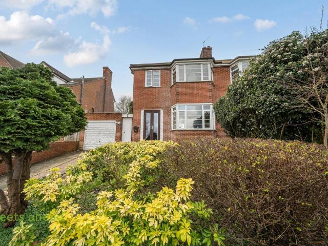 3 bedroom semi detached house for sale