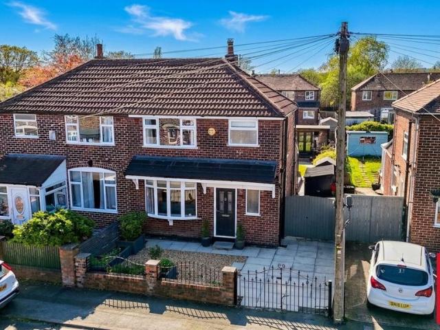 3 bedroom semi detached house for sale