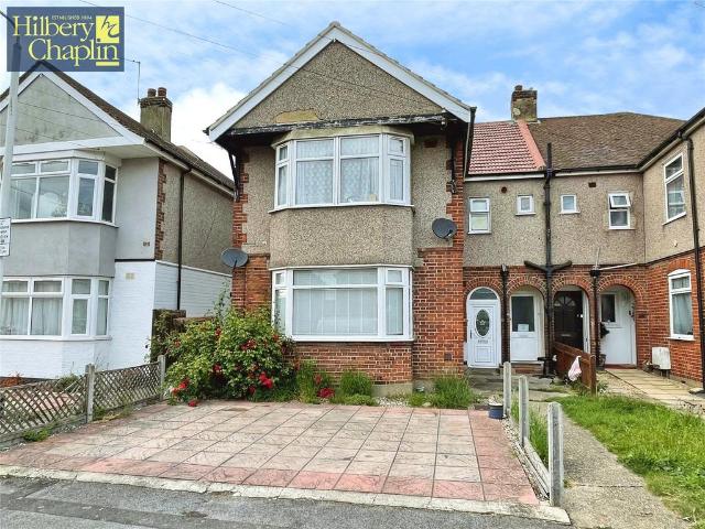 3 bedroom maisonette for sale