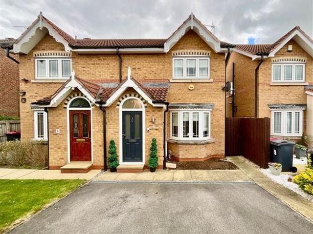 3 bedroom semi detached house for sale