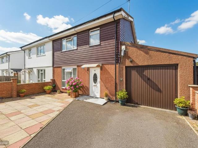 3 bedroom semi detached house for sale