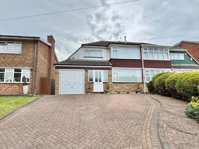 3 bedroom semi detached house for sale