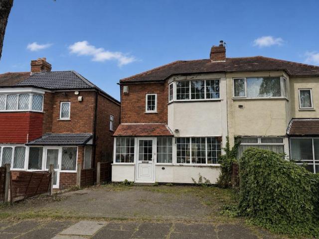3 bedroom semi detached house for sale