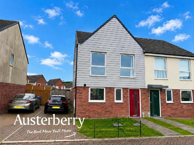 3 bedroom semi detached house for sale