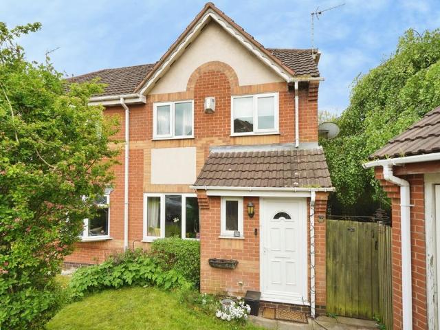 3 bedroom semi detached house for sale