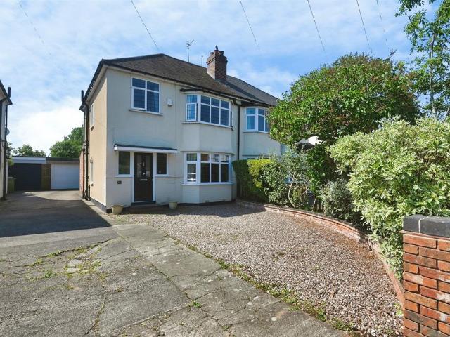3 bedroom semi detached house for sale