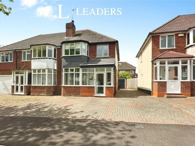 3 bedroom semi detached house for sale