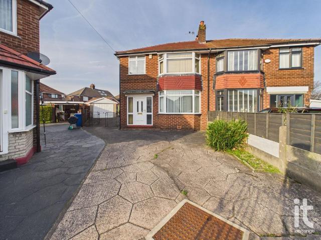 3 bedroom semi detached house for sale