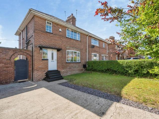 3 bedroom semi detached house for sale