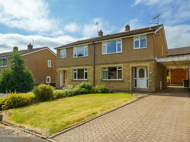 3 bedroom semi detached house for sale