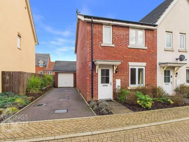 3 bedroom semi detached house for sale