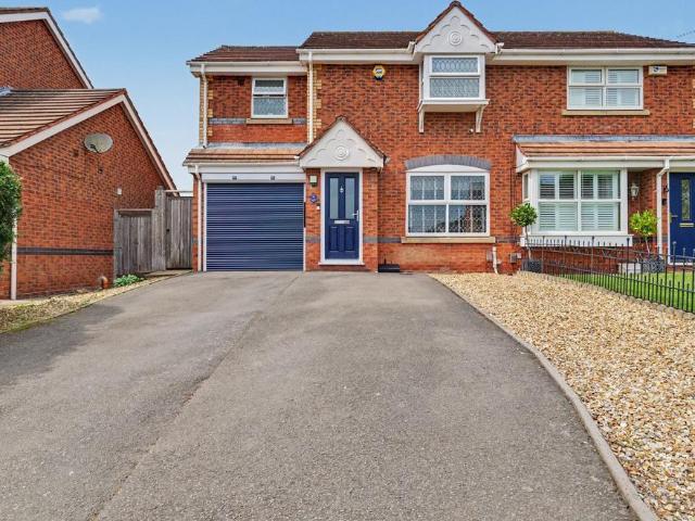 3 bedroom semi detached house for sale