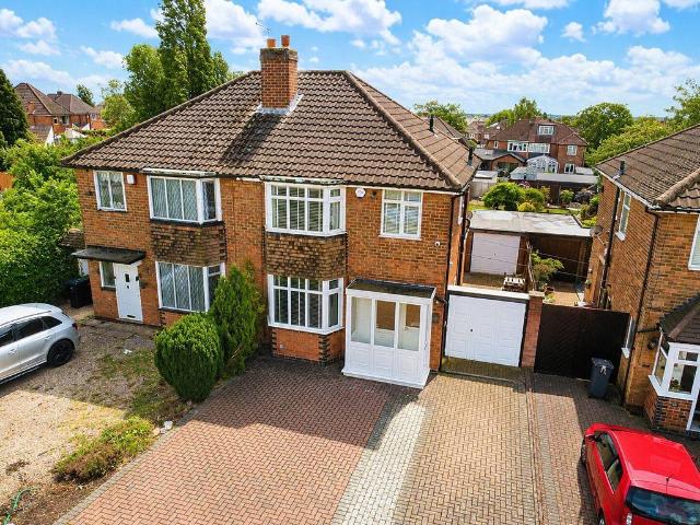 3 bedroom semi detached house for sale
