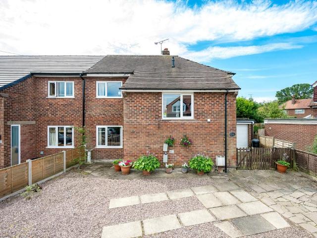 3 bedroom semi detached house for sale