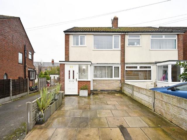 3 bedroom semi detached house for sale