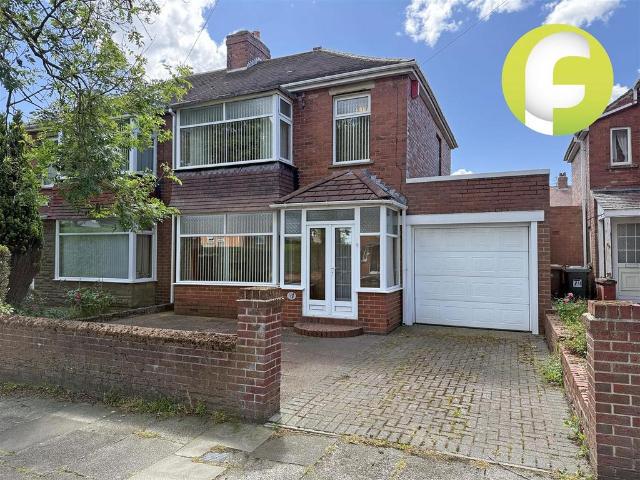 3 bedroom semi detached house for sale