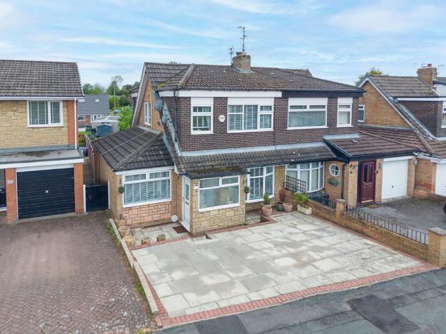 3 bedroom semi detached house for sale