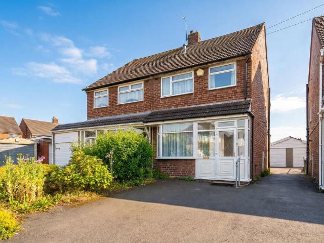 3 bedroom semi detached house for sale
