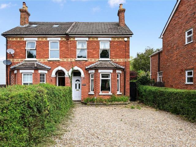 4 bedroom semi detached house for sale