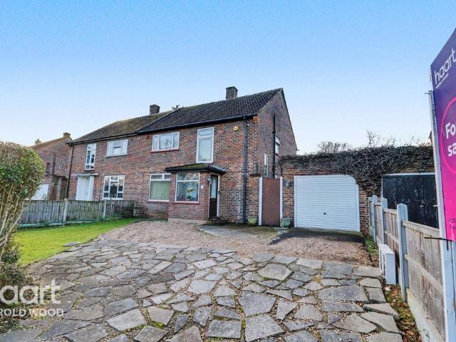 3 bedroom semi detached house for sale