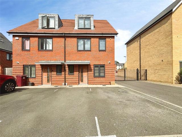 3 bedroom semi detached house for sale