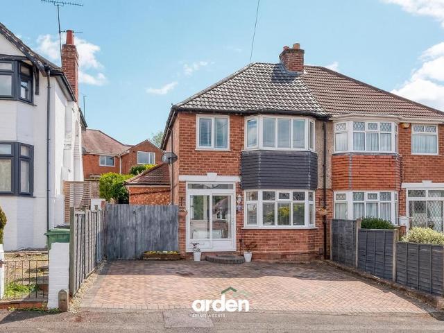 3 bedroom semi detached house for sale