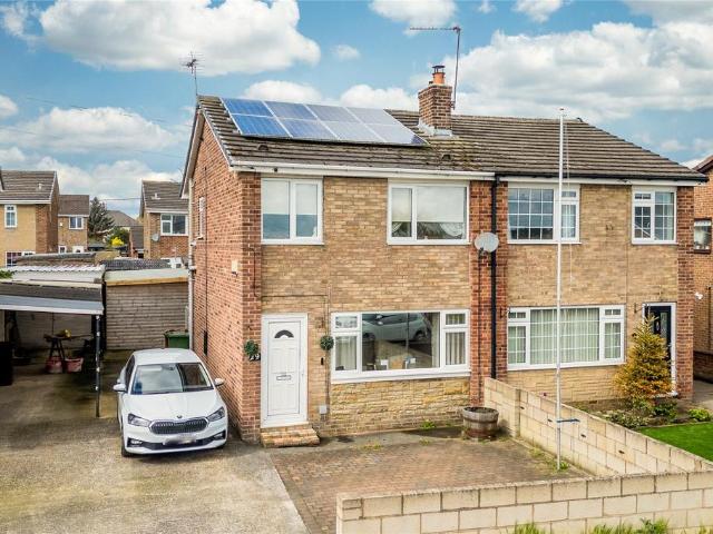 3 bedroom semi detached house for sale