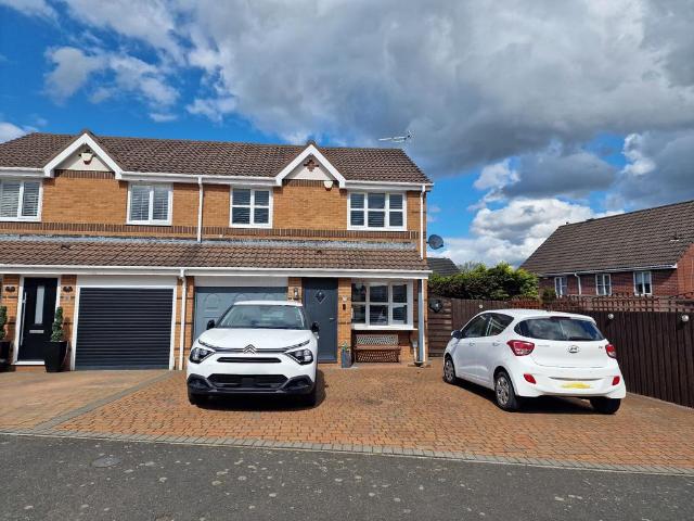 3 bedroom semi detached house for sale
