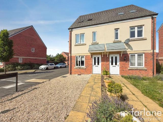 3 bedroom semi detached house for sale