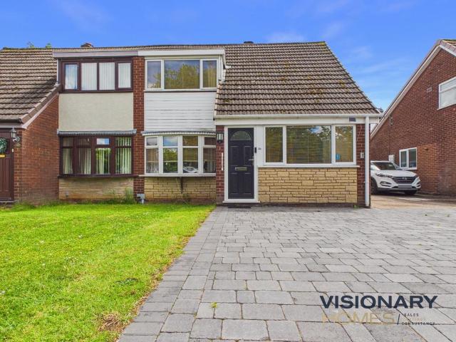 3 bedroom semi detached house for sale