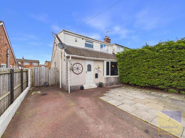 3 bedroom semi detached house for sale