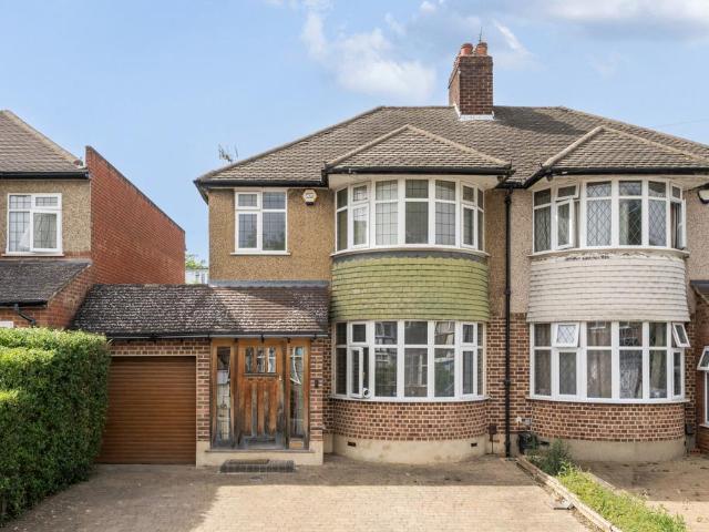 3 bedroom semi detached house for sale