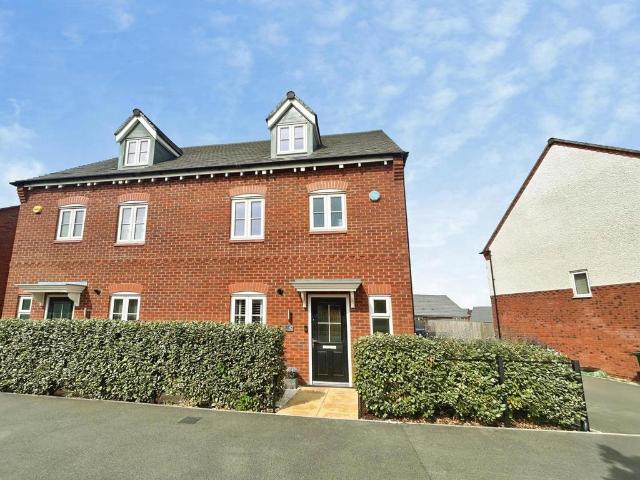 3 bedroom semi detached house for sale