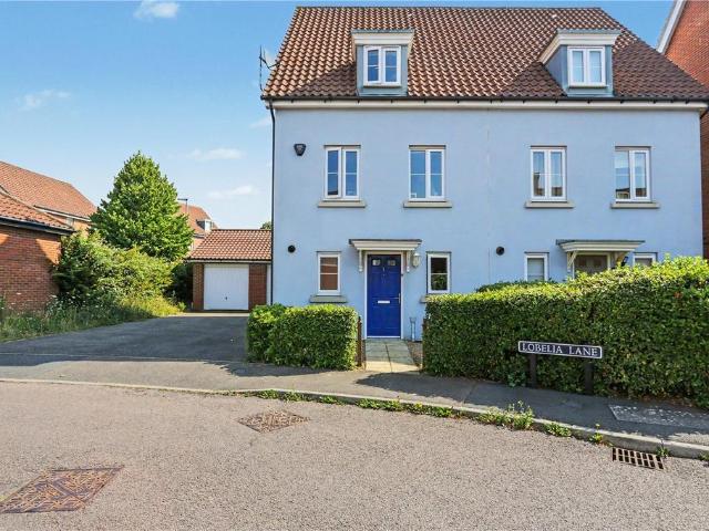 3 bedroom semi detached house for sale