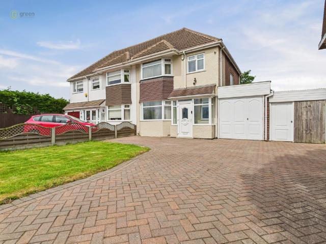 3 bedroom semi detached house for sale