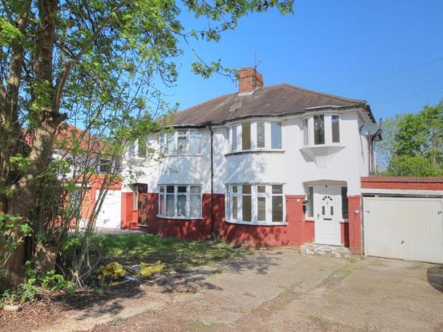 3 bedroom semi detached house for sale