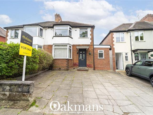 3 bedroom semi detached house for sale