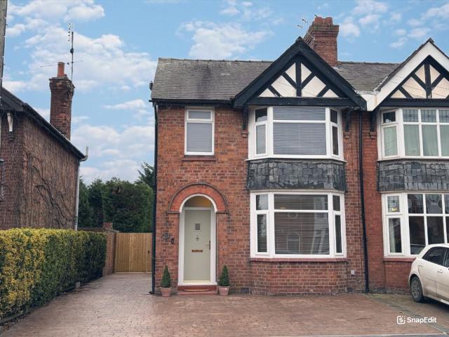 3 bedroom semi detached house for sale