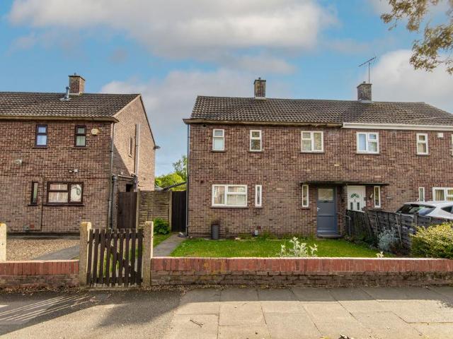 3 bedroom semi detached house for sale
