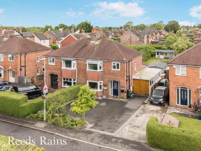 3 bedroom semi detached house for sale