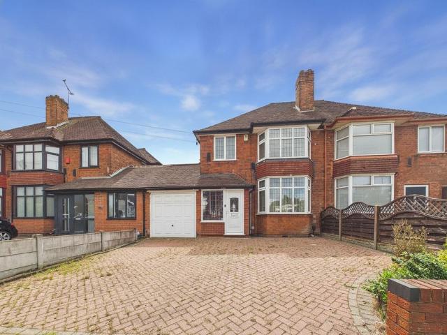 3 bedroom semi detached house for sale