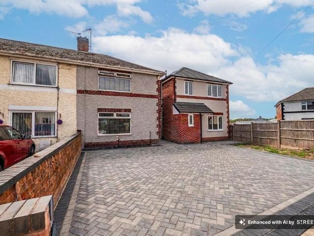 3 bedroom semi detached house for sale