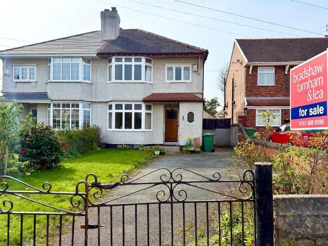 3 bedroom semi detached house for sale