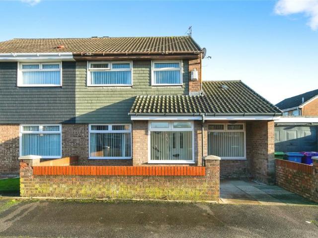 3 bedroom semi detached house for sale