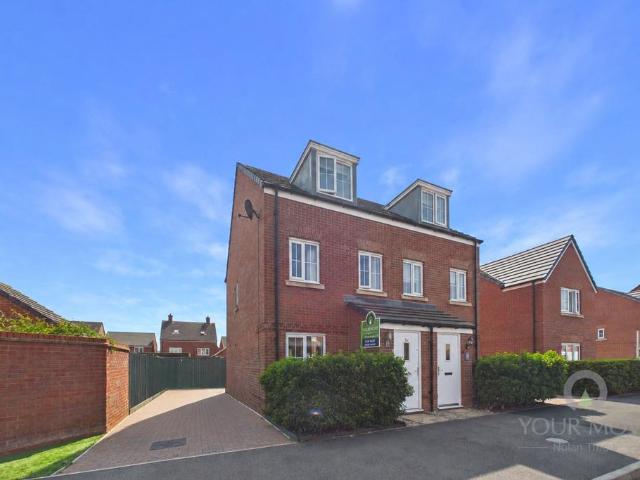 3 bedroom semi detached house for sale